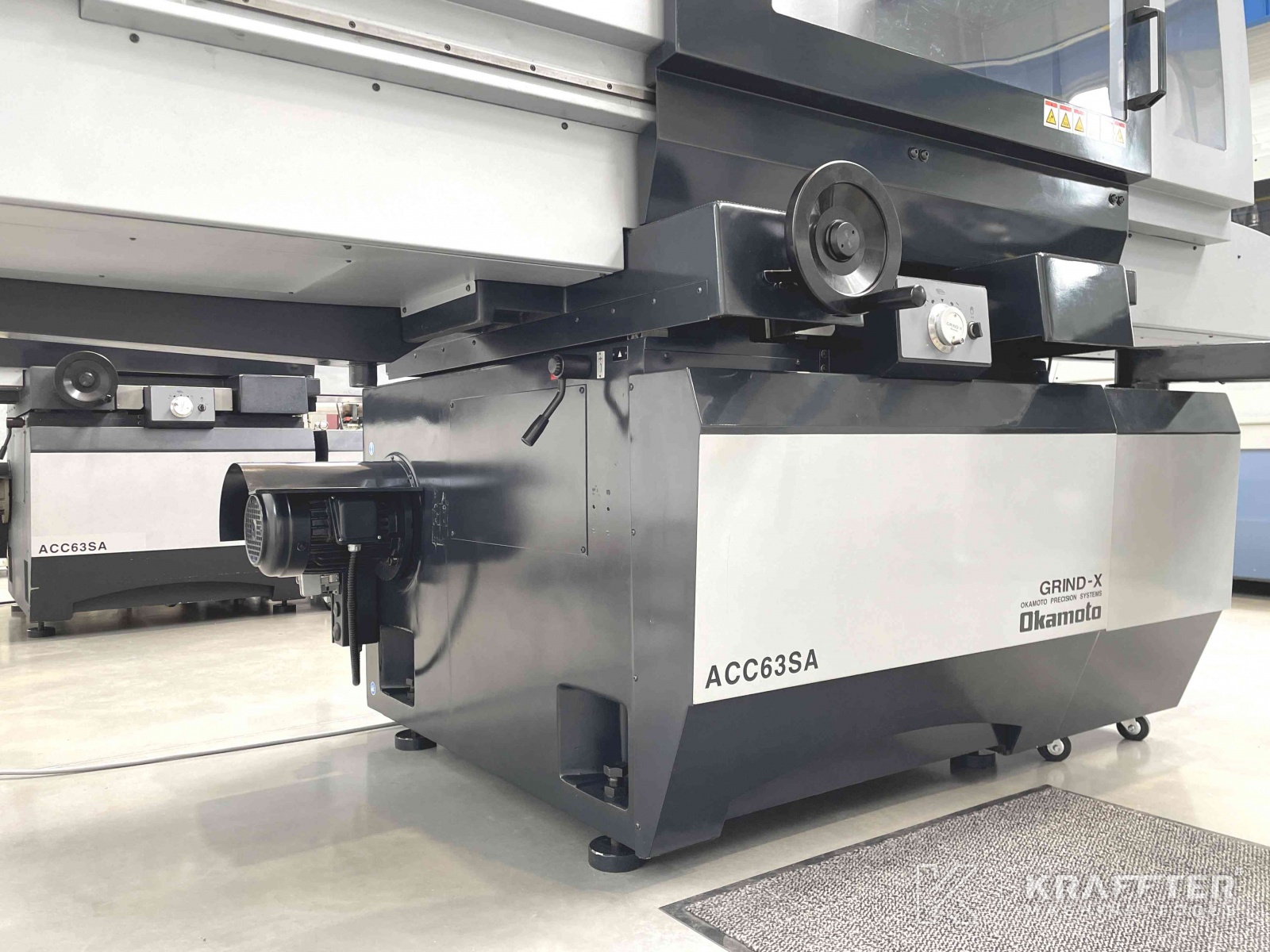 Okamoto ACC63SA Second hand surface grinding machine for sale (58)