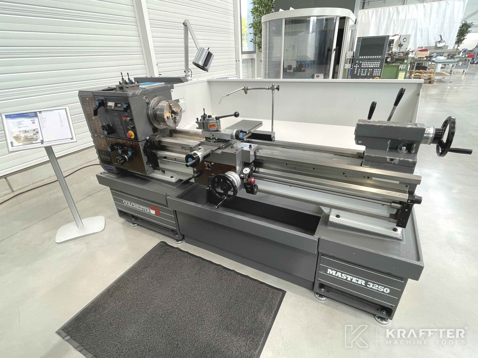 Colchester Master VS3250 Used conventional metal lathe (06)