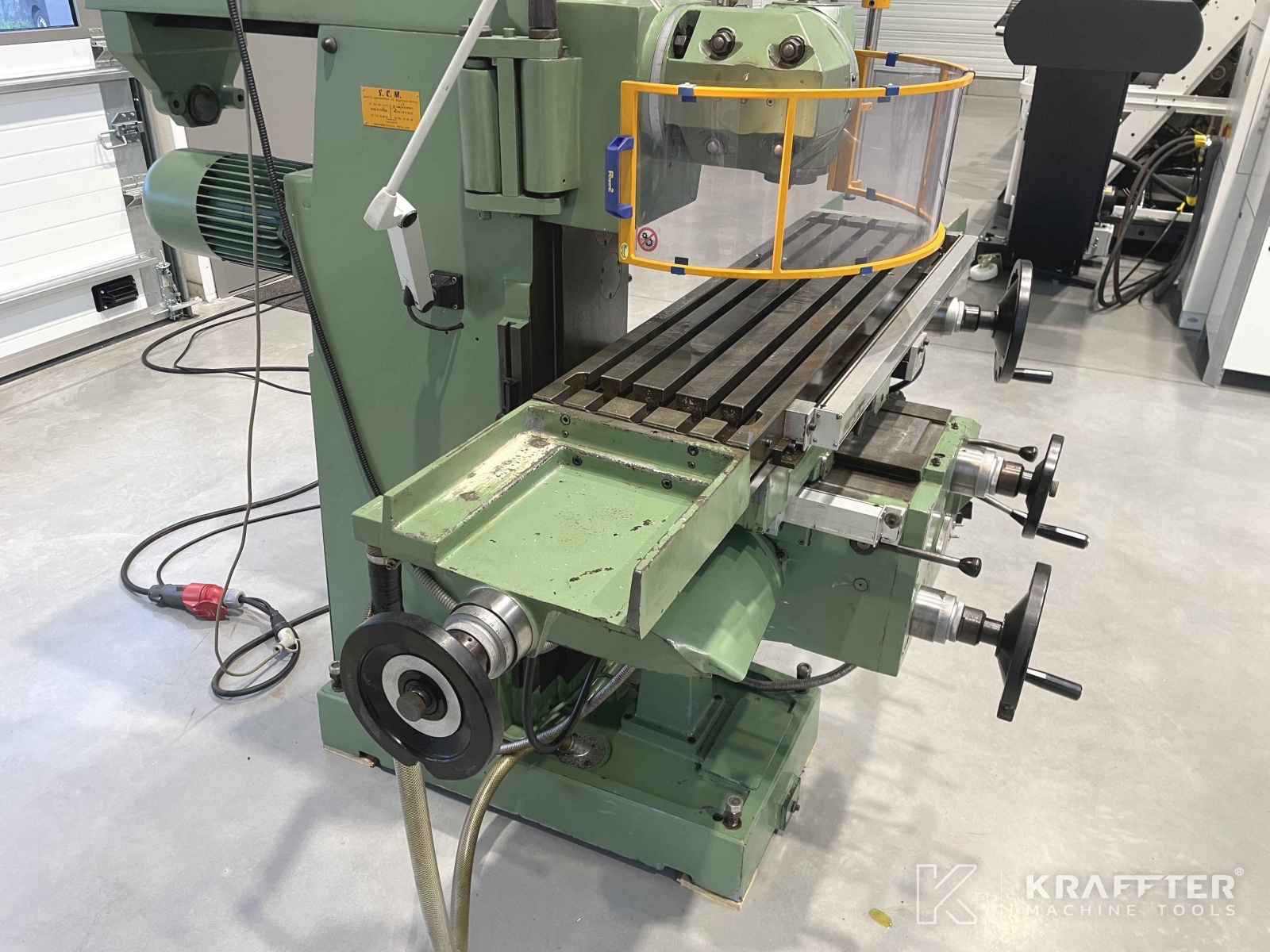 Vernier FV 300 E Used universal milling machine for sale (11)