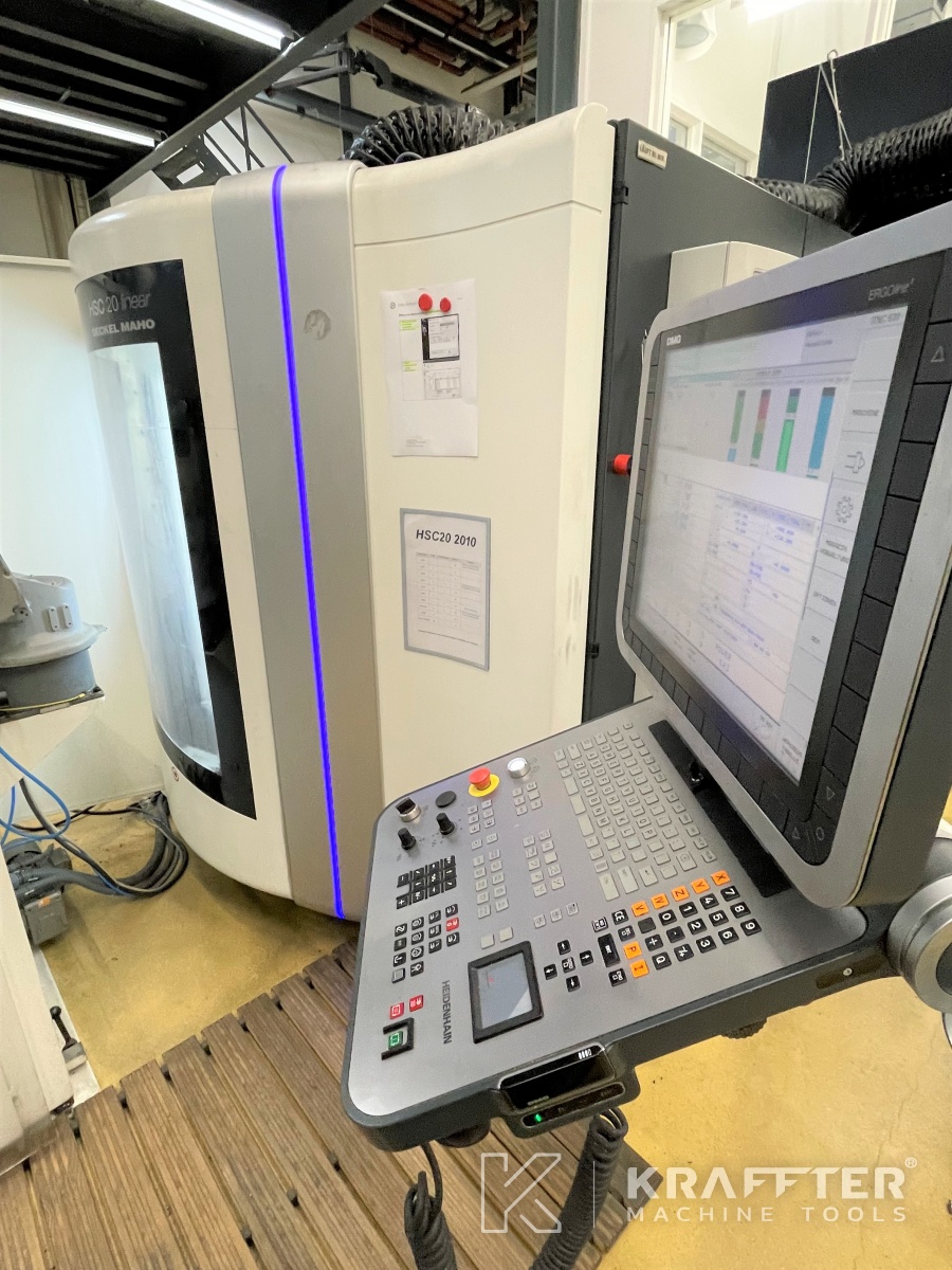 DMG HSC 20 Linear & WH 3 DMG AUTOMATION robot 5 axis (982)