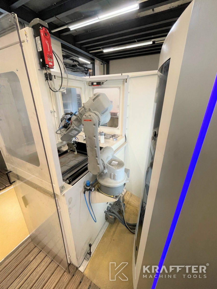 DMG HSC 20 Linear & WH 3 DMG AUTOMATION robot 5 axis (982)