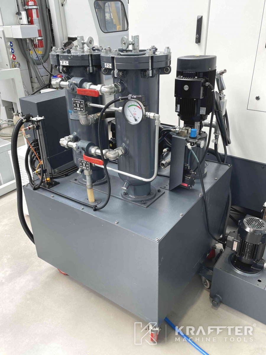 Huron VX6 apc Used vertical machining center - Pallet changer (72)