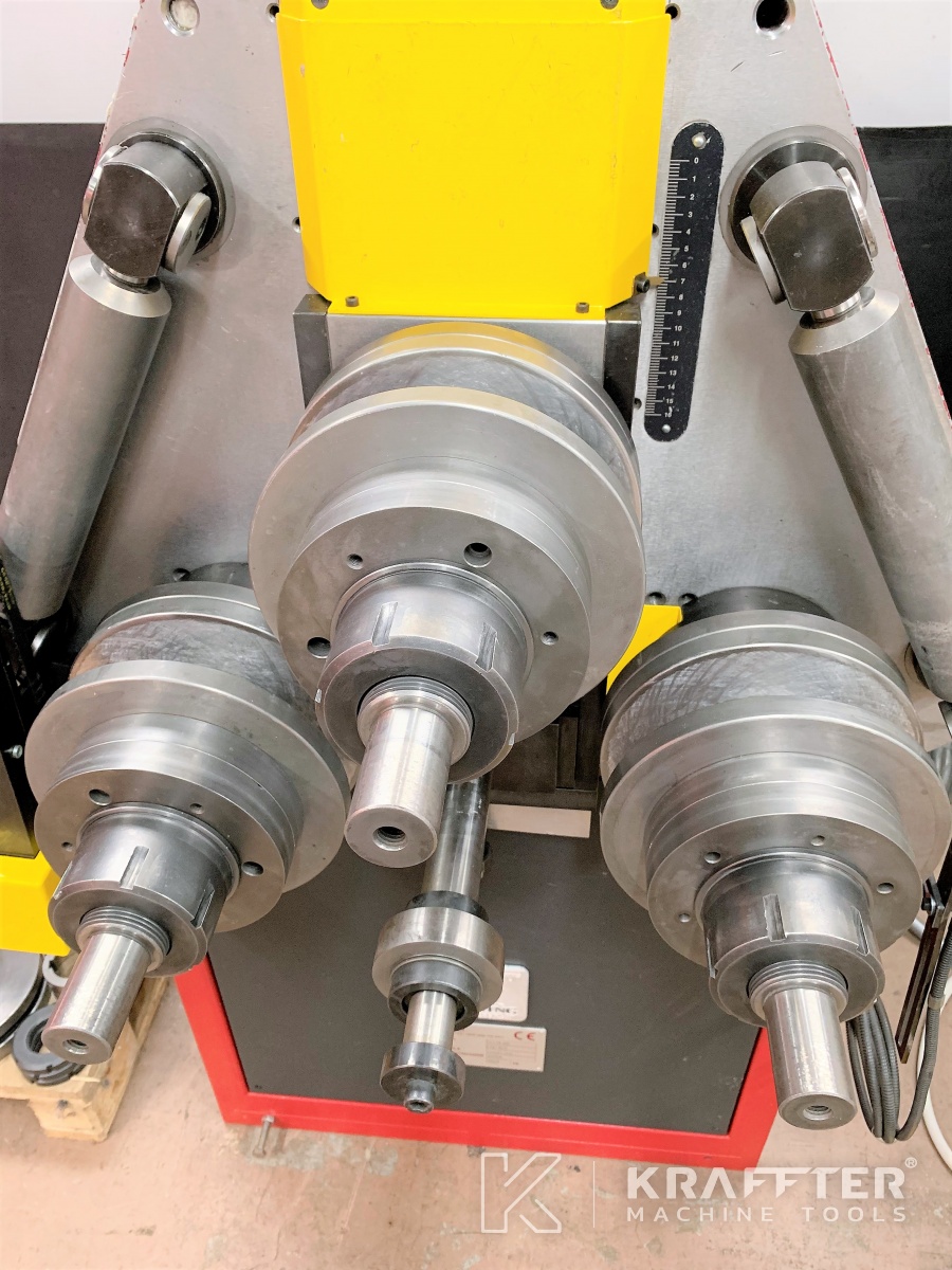 Kraffter Machine Tools | TAURING Delta 60 CNC