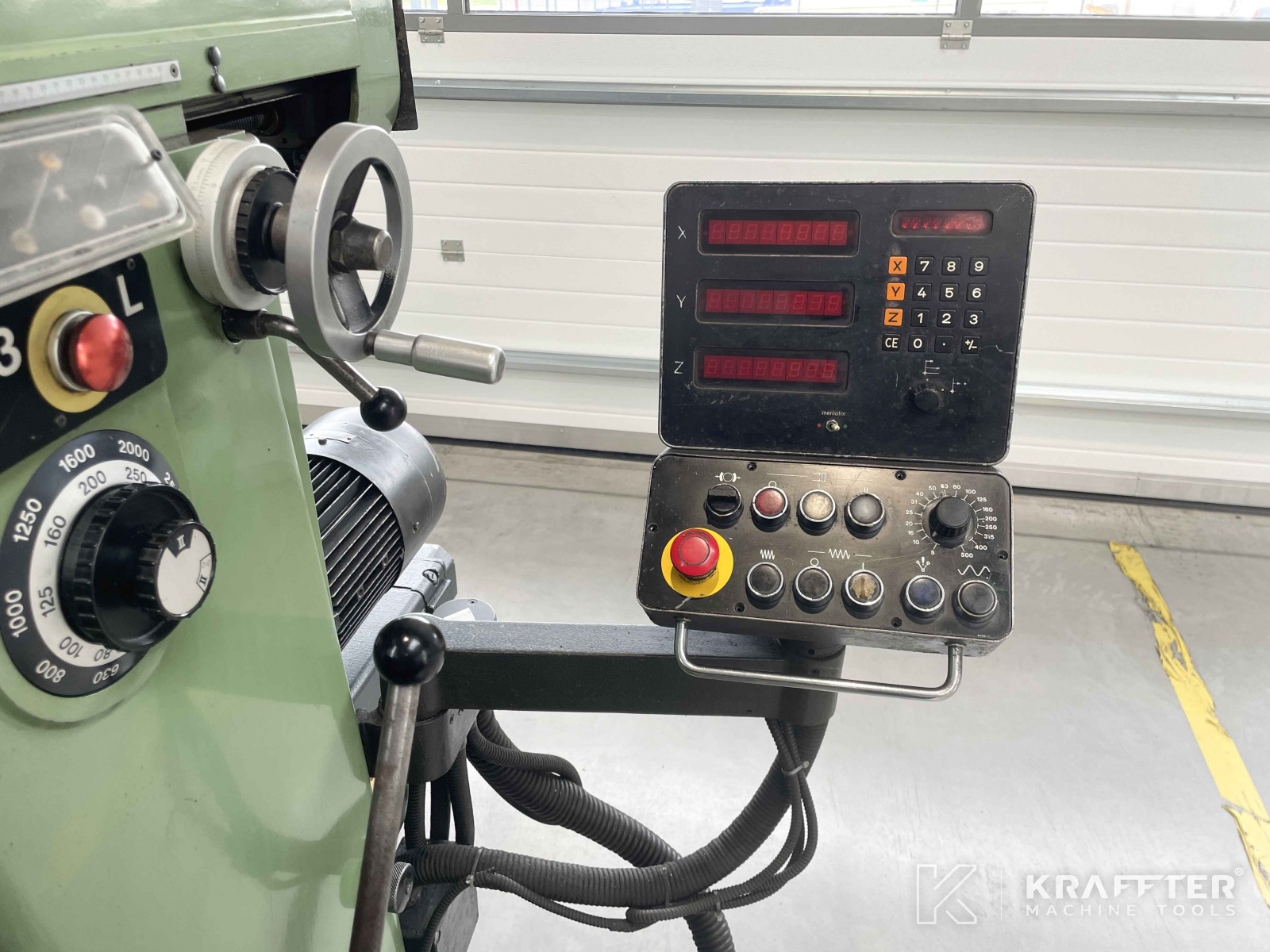 Deckel FP3 L Aktiv universal milling machine for sale (34)