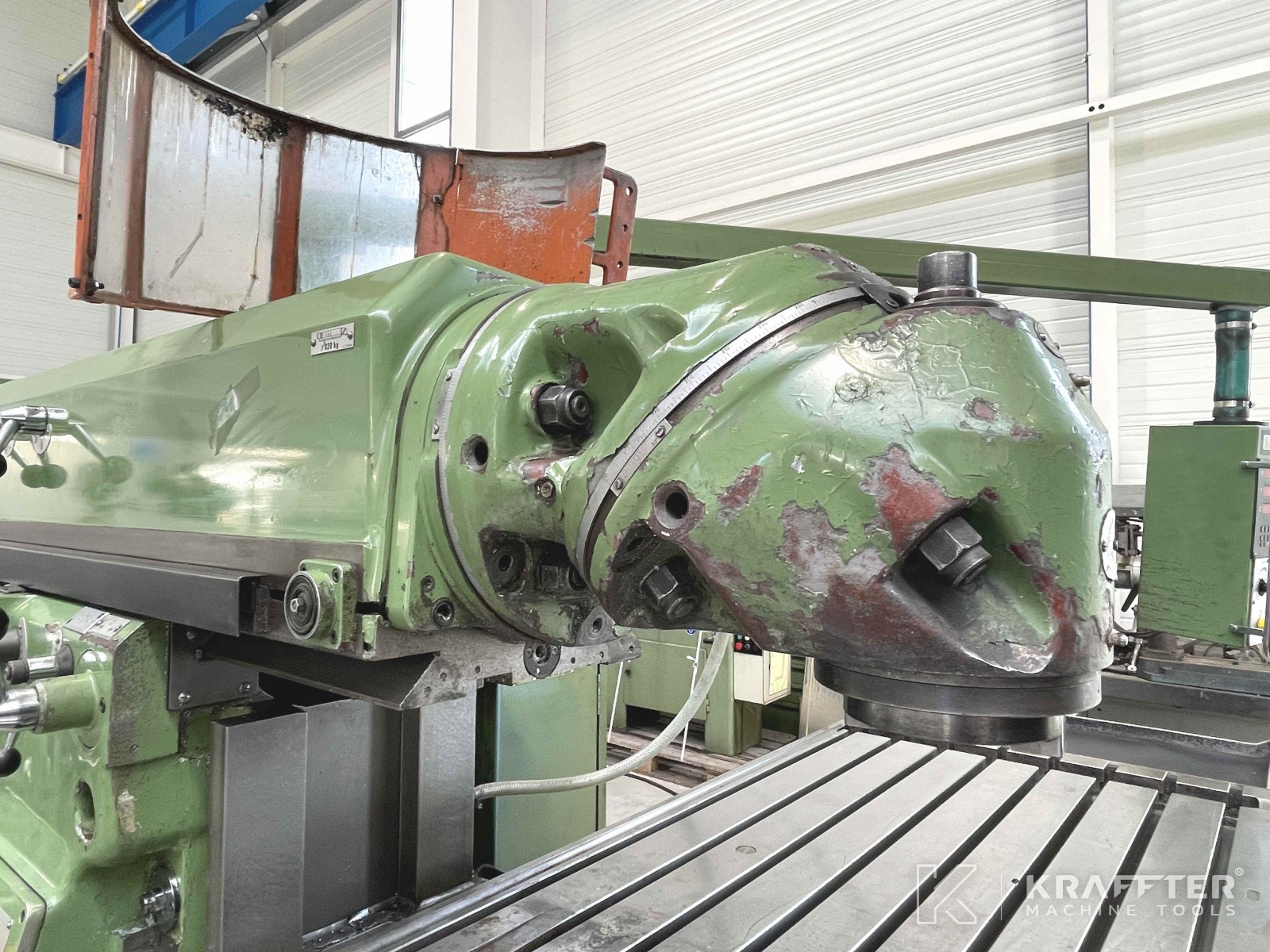 Huron MU66 Variation used universal milling machine (29)